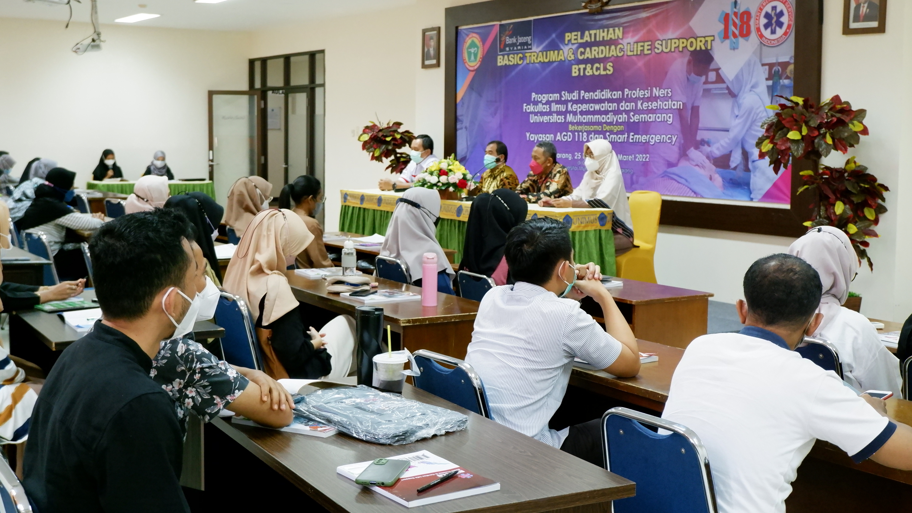 Terapkan Prokes, Prodi Ners Gelar Pelatihan BT & CLS - Program Studi Pendidikan Profesi Ners